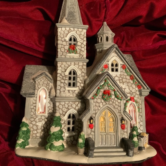 Carole Towne | Holiday | Carole Towne St Isabels Chapel Wfoam Box ...